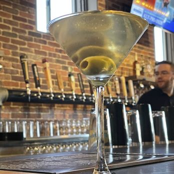 UNION STRAW - TAUNTON - Updated April 2025 - 37 Photos & 33 Reviews ...