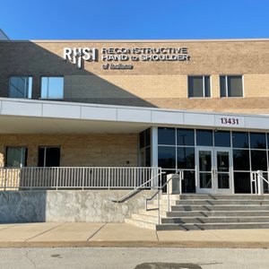 INDIANA HAND TO SHOULDER CENTER - Updated July 2025 - 14 Photos & 23 ...