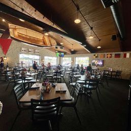 CHARTROOM RESTAURANT - Updated December 2025 - 47 Photos & 47 Reviews ...