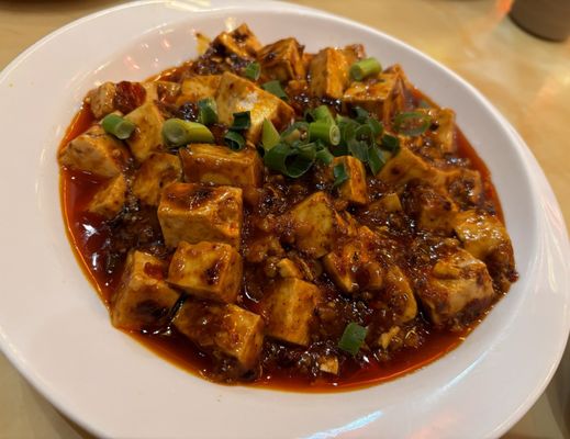 RED CLIFF - Updated September 2025 - 22 Photos - 256 Queen St ...