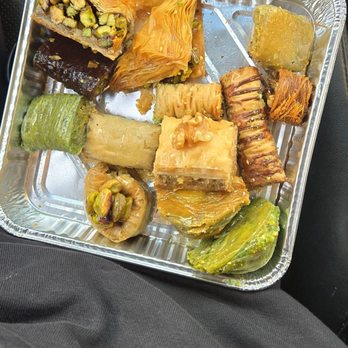 THE HABIBI SWEETS - Updated July 2025 - 211 Photos & 121 Reviews - 131 ...