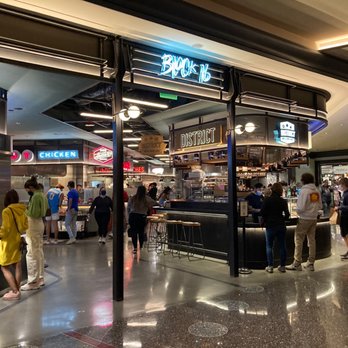 BLOCK 16 URBAN FOOD HALL - Updated August 2024 - 524 Photos & 105 ...