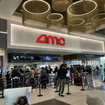 AMC DINE-IN TOPANGA 12 - Updated January 2026 - 367 Photos & 337 ...