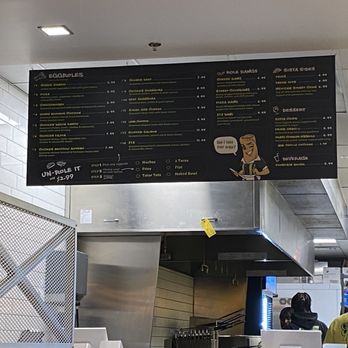 SISTA ROLES STREET EATS - Updated May 2025 - 137 Photos & 54 Reviews ...