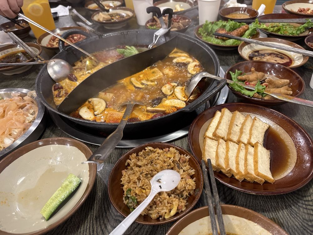 FENG HOTPOT - Updated September 2025 - 227 Photos & 165 Reviews - 1669 ...