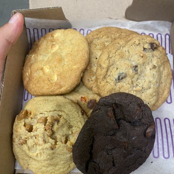 INSOMNIA COOKIES - Updated October 2025 - 76 Photos & 25 Reviews - Penn ...
