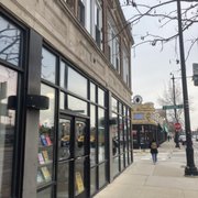 THE UNDERSTUDY COFFEE AND BOOKS - 46 Photos & 13 Reviews 【5531 N Clark ...