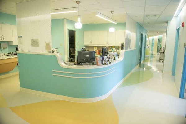 BAYSTATE MEDICAL CENTER - Updated December 2025 - 19 Photos - 759 ...