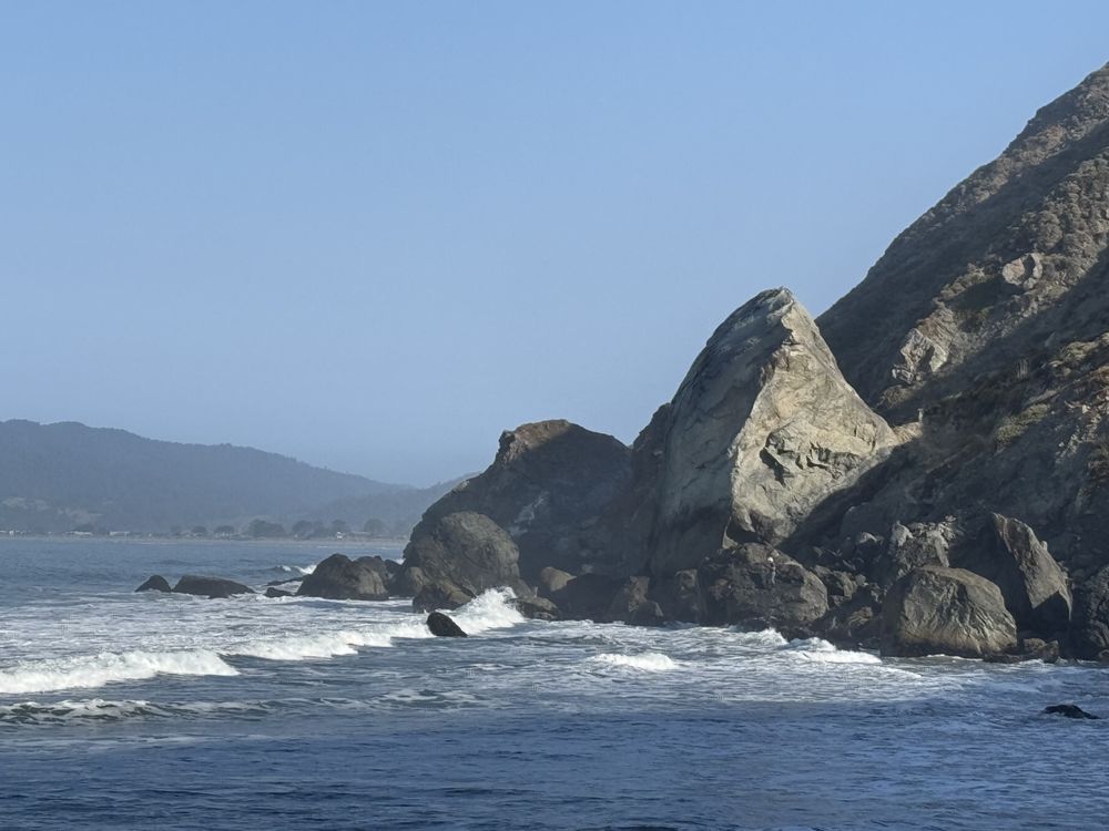 STEEP RAVINE - Updated June 2025 - 14 Photos - Rocky Point Rd, Stinson ...