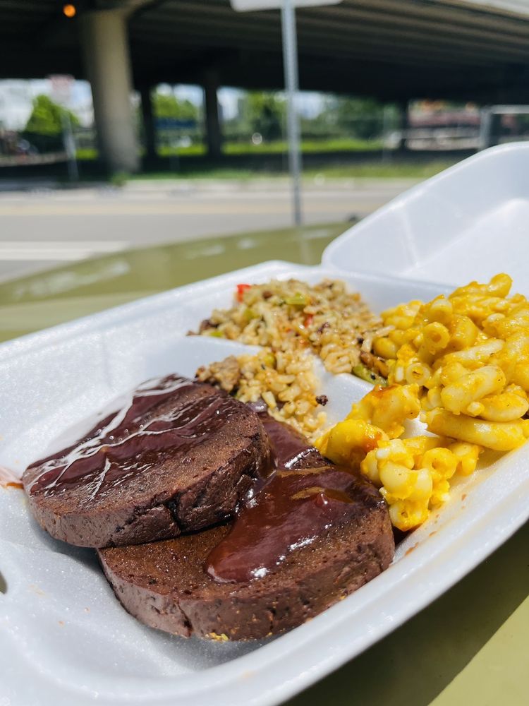 PLANET VEGAN - Updated May 2025 - 131 Photos & 22 Reviews - 2616 ...