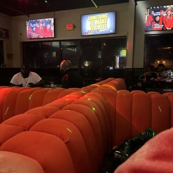 GOAT SPORTS LOUNGE - Updated October 2025 - 24 Photos & 28 Reviews ...