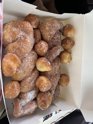 GOOD DAY DONUTS - Updated September 2024 - 13 Reviews - 900 N Austin ...