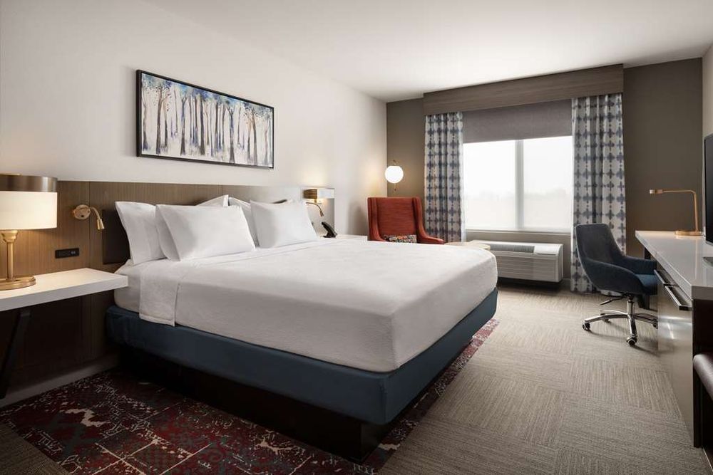 HILTON GARDEN INN VISALIA - Updated June 2026 - 101 Photos & 26 Reviews ...