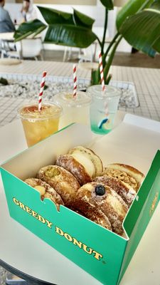 GREEDY DONUTS - Updated December 2025 - 34 Photos - 106-6008 Macleod ...