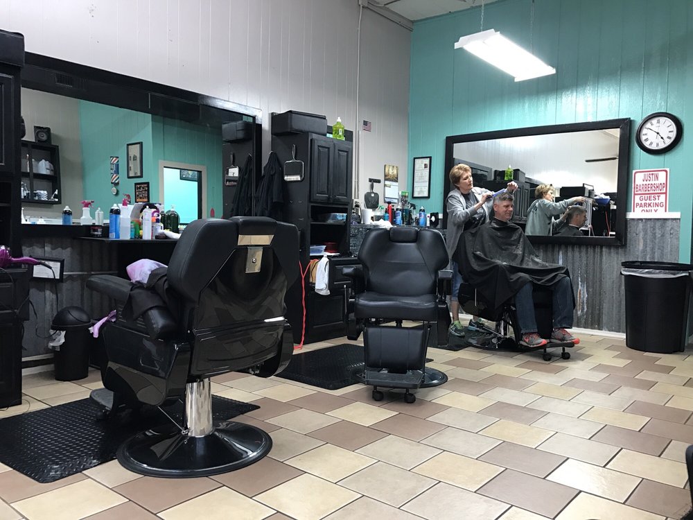 JUSTIN BARBER SHOP - Updated April 2025 - 19 Reviews - 104 W 4th St ...