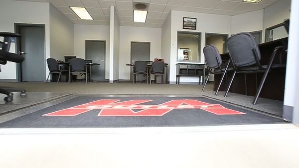 KITSAP AUTO OUTLET - Updated October 2025 - 47 Photos - 74 Reviews ...