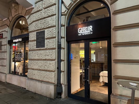 RESTAURACJA WÓDKA GESSLER NA WIDELCU - Updated November 2024 - plac ...