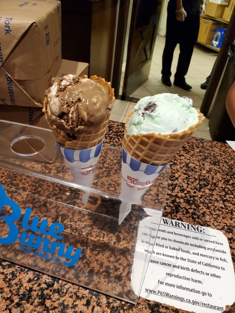 CASTLE ICE CREAM - 18 Photos - 1 Legoland Dr, Carlsbad, CA - Yelp