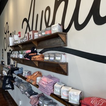 BLOC COFFEE COMPANY - Updated July 2024 - 198 Photos & 164 Reviews ...