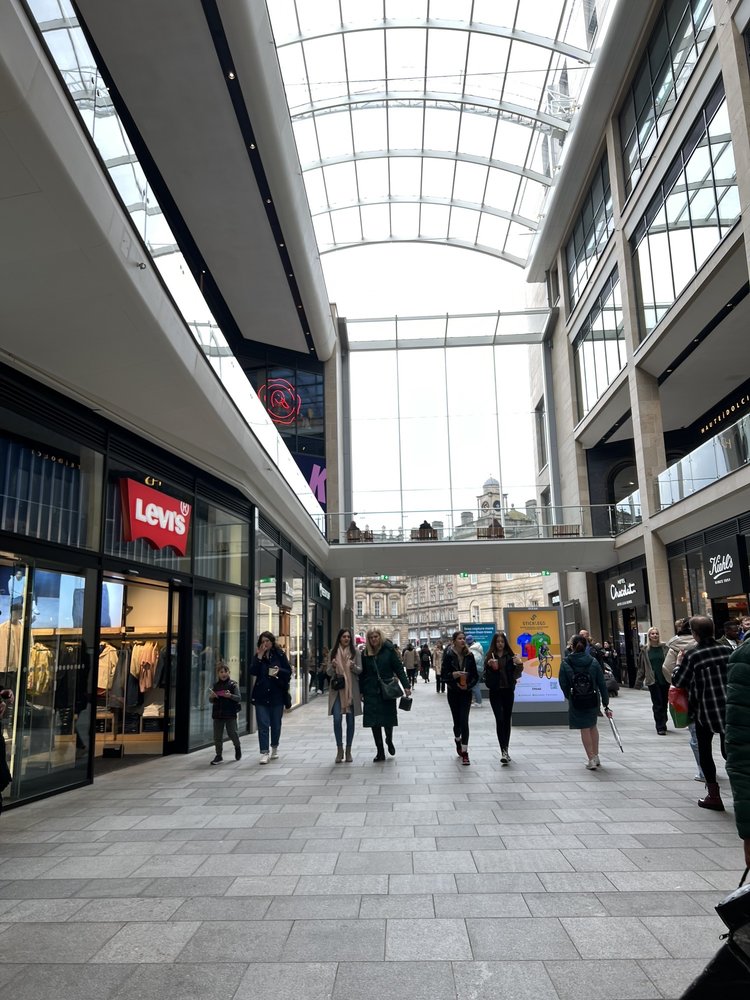 ST JAMES QUARTER - Updated May 2024 - 20 Photos - St James Square ...