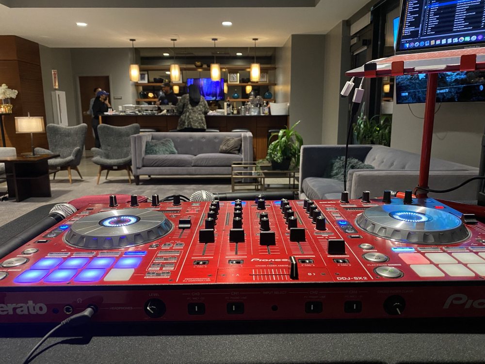 DJ LAW - 10 Photos - Columbus, Ohio - DJs - Phone Number - Yelp