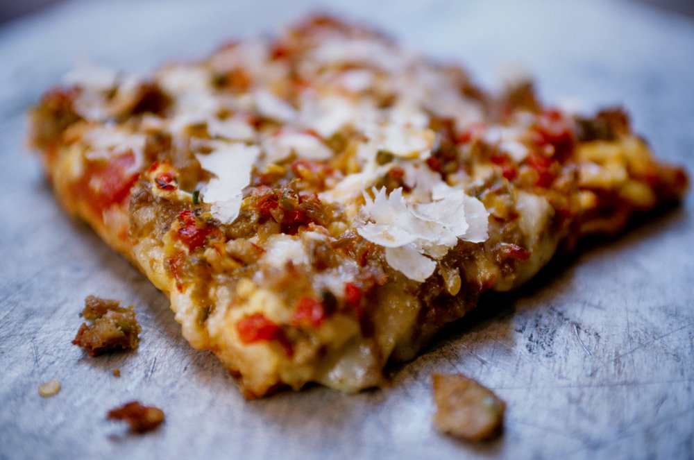 LILY’S PIZZA - Updated September 2024 - 38 Photos & 14 Reviews - 2 ...