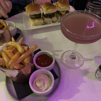 POCO - NYC - Updated June 2025 - 1410 Photos & 2064 Reviews - 33 Avenue ...