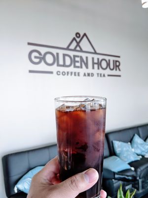GOLDEN HOUR COFFEE & TEA - Updated December 2025 - 175 Photos & 67 ...