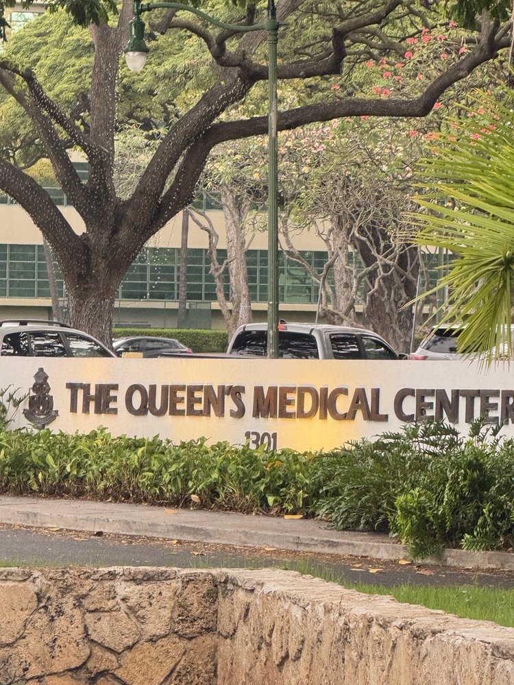 QUEENS MEDICAL CENTER - Updated May 2026 - 13 Photos - 1301 Punchbowl ...