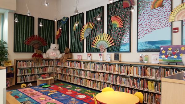 CHINATOWN BRANCH LIBRARY - Updated December 2025 - 62 Photos & 30 ...
