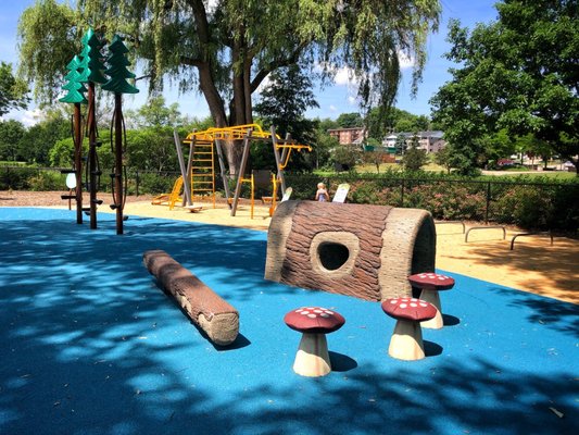 FRAME PARK - Updated June 2024 - 15 Photos - 701 W Moreland Blvd ...