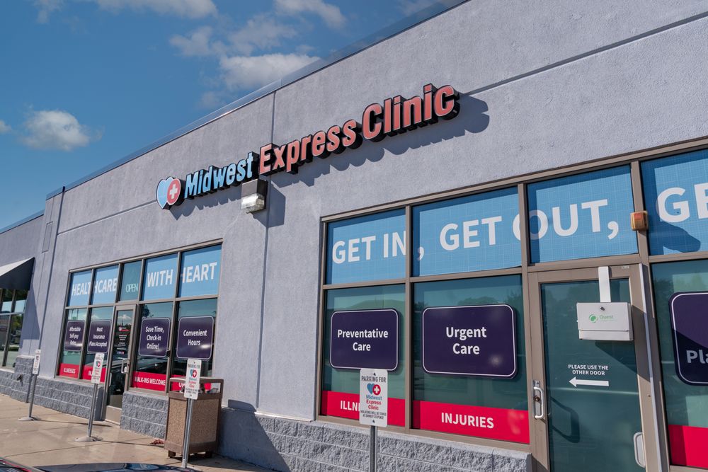MIDWEST EXPRESS CLINIC - Updated September 2025 - 27 Reviews - 12200 ...