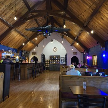 THE LODGE OF LAZARUS CROWE - Updated January 2026 - 31 Photos & 22 ...