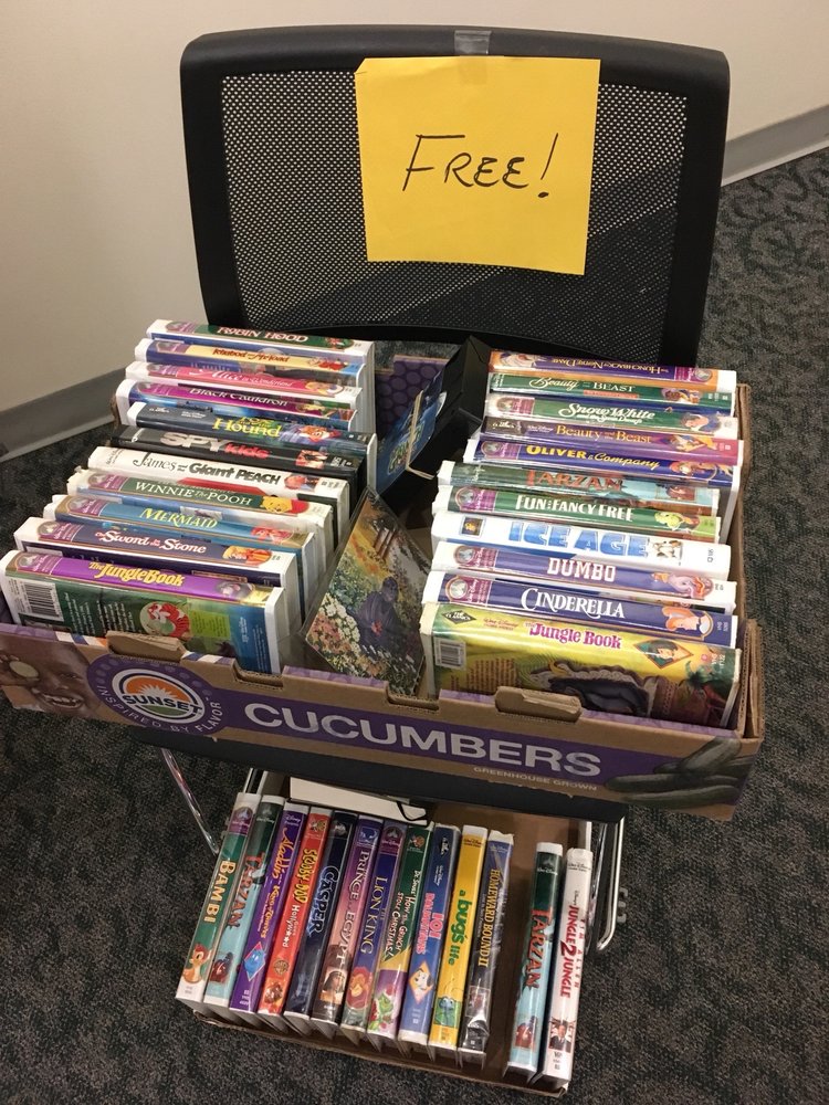 HUNTINGTON PUBLIC LIBRARY - Updated August 2025 - 15 Photos - 338 Main ...