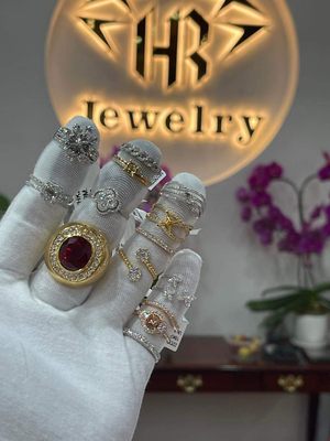 HR JEWELRY - Updated June 2026 - 13 Photos - 1111 Story Rd, San Jose ...