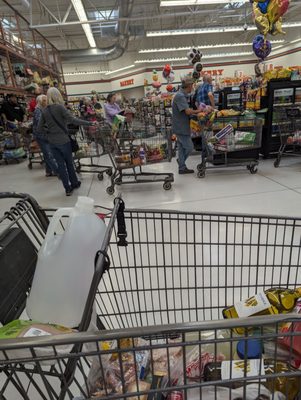 WINCO FOODS - Updated September 2025 - 13 Photos & 64 Reviews - 905 NE ...