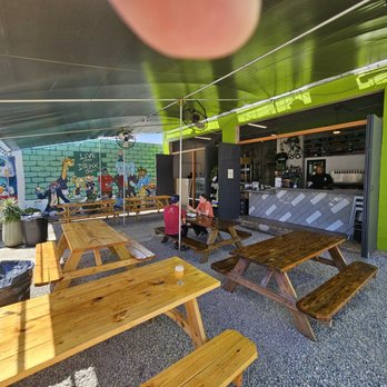 BEER LAB HI - Updated December 2025 - 120 Photos & 36 Reviews - 1318 S ...