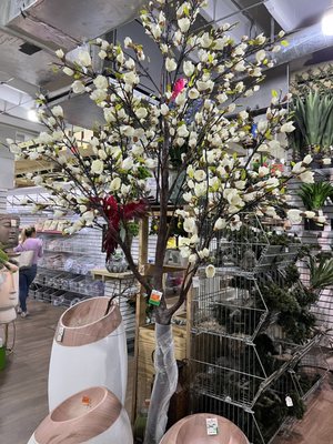 CHAN’S SILK FLOWER - 93 Photos & 30 Reviews - 5300 NW 72nd Ave, Miami ...