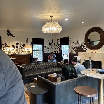 WIMBERLEY INN + BAR - Updated December 2025 - 145 Photos & 92 Reviews ...