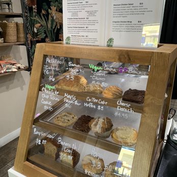 MUNDIAL COFFEE - Updated November 2024 - 455 Photos & 283 Reviews ...