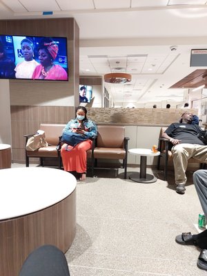 GRADY MEMORIAL HOSPITAL - Updated October 2024 - 102 Photos & 143 ...