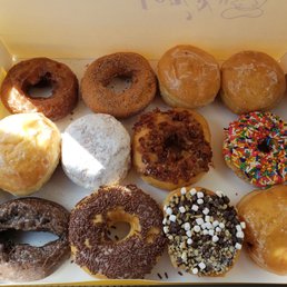 FLANDERS DONUT & BAKE SHOP - Updated October 2025 - 128 Photos & 177 ...