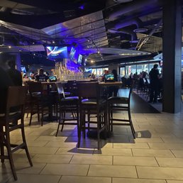 YARD HOUSE - Updated October 2025 - 1628 Photos & 1258 Reviews - 90 El ...