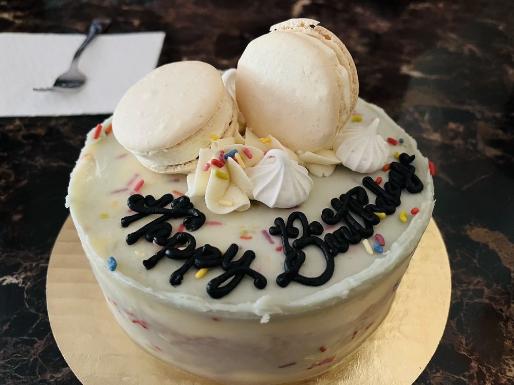 ROUND HOUSE BAKERY - Updated August 2024 - 108 E 10th Ave, Stillwater ...