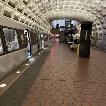 WATERFRONT METRO STATION - Updated October 2025 - 19 Photos & 12 ...