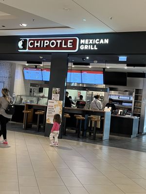 CHIPOTLE MEXICAN GRILL - Updated September 2025 - 90 Photos & 104 ...