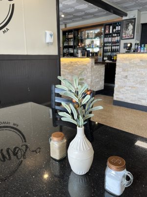 DEMOS - Updated November 2025 - 134 Photos & 205 Reviews - 64 Mt Auburn ...