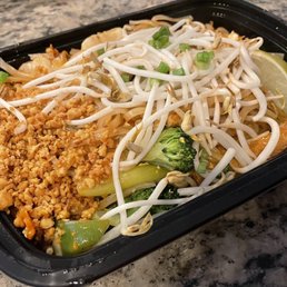 SI LOM THAI ASIAN FUSION - Updated October 2025 - 615 Photos & 690 ...