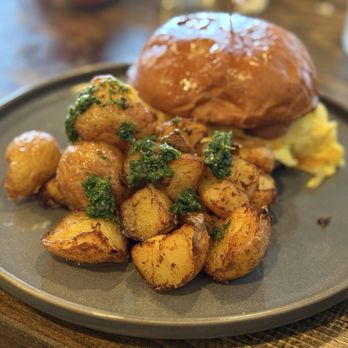 O2 EATERY - Updated May 2025 - 167 Photos & 92 Reviews - 1746 Solano ...