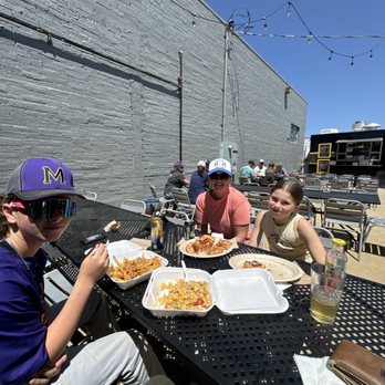 GARAGE TAP HOUSE - Updated August 2024 - 17 Photos & 13 Reviews - 603 S ...